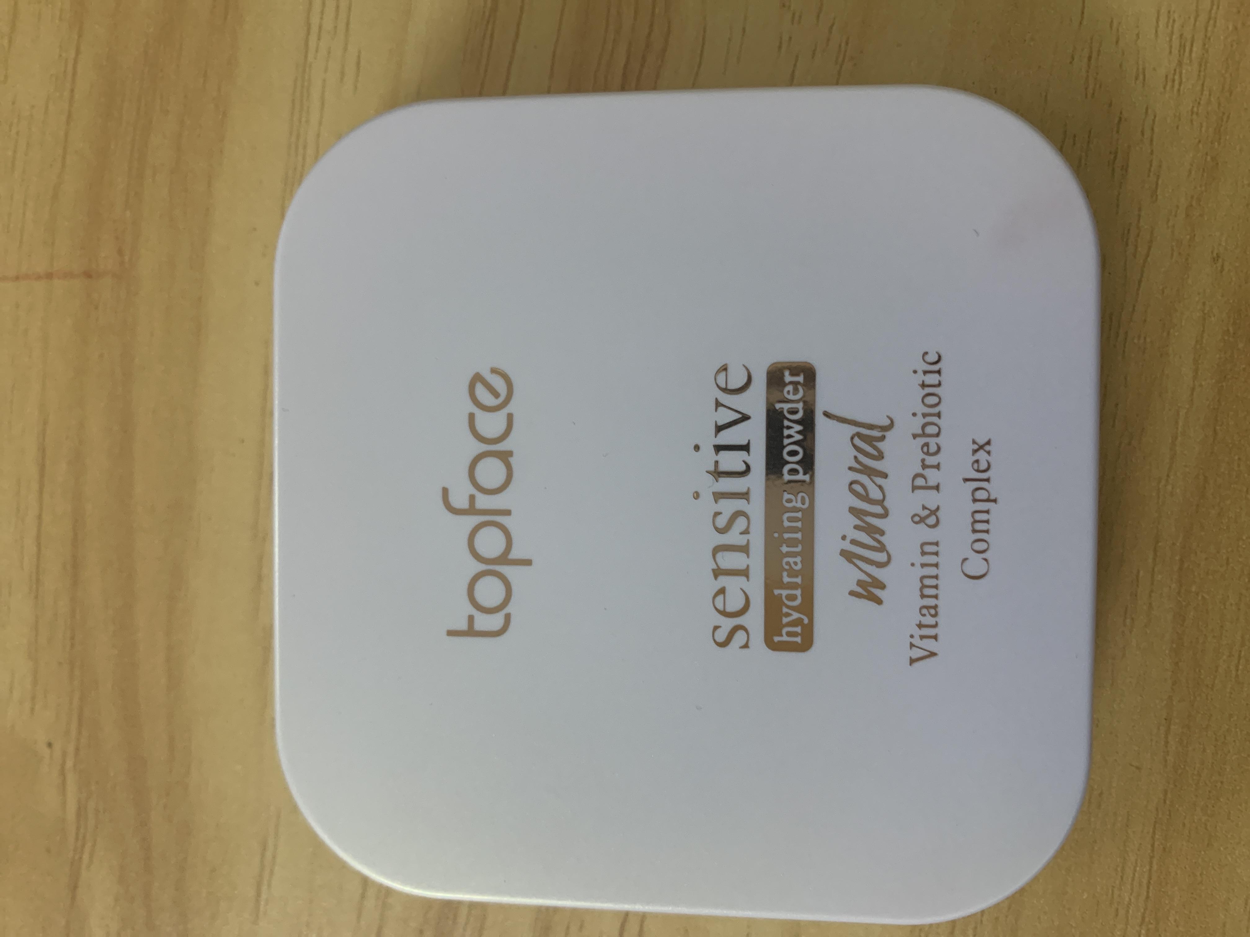 Topface Sensitive Mineral Hydrating Powder | Niceone